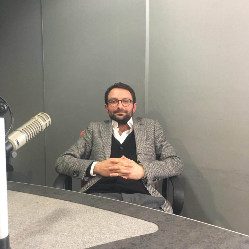 Taħt il-Qoxra: Robert Thake - Ktieb.org.mt